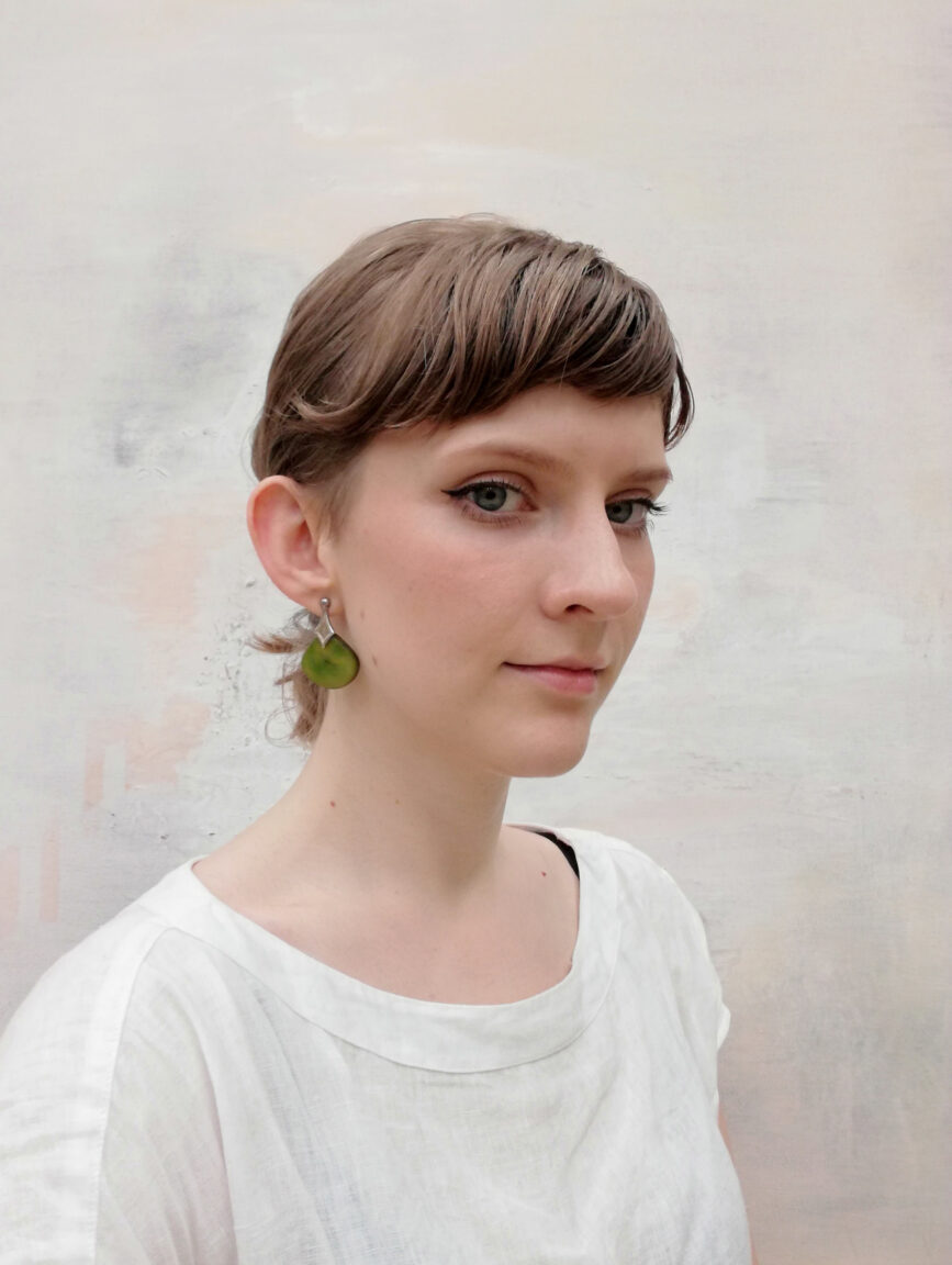 IAMAS アーティスト／リサーチャー・イン・レジデンス事業 Zhdanova Alinaさん滞在制作 | 情報科学芸術大学院大学 [IAMAS]